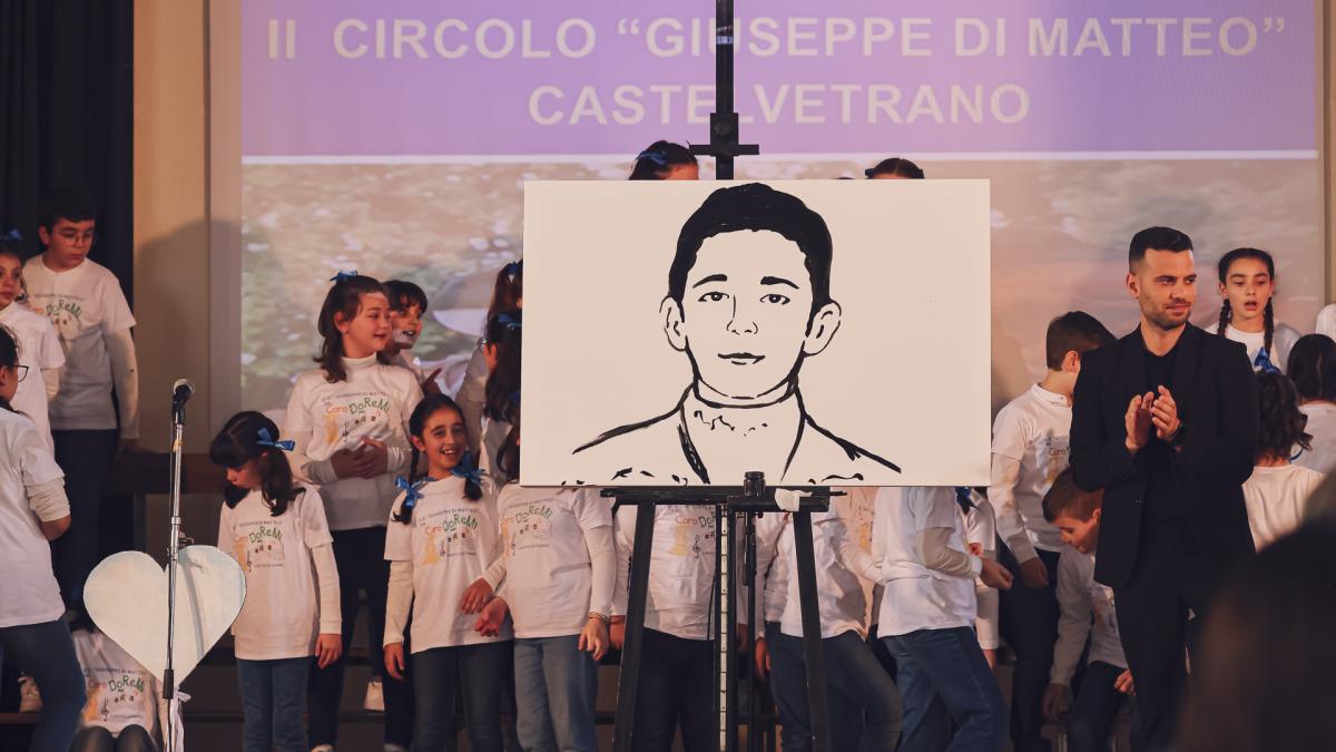 Castelvetrano, l'arte dona a Giuseppe Di Matteo il sorriso negato