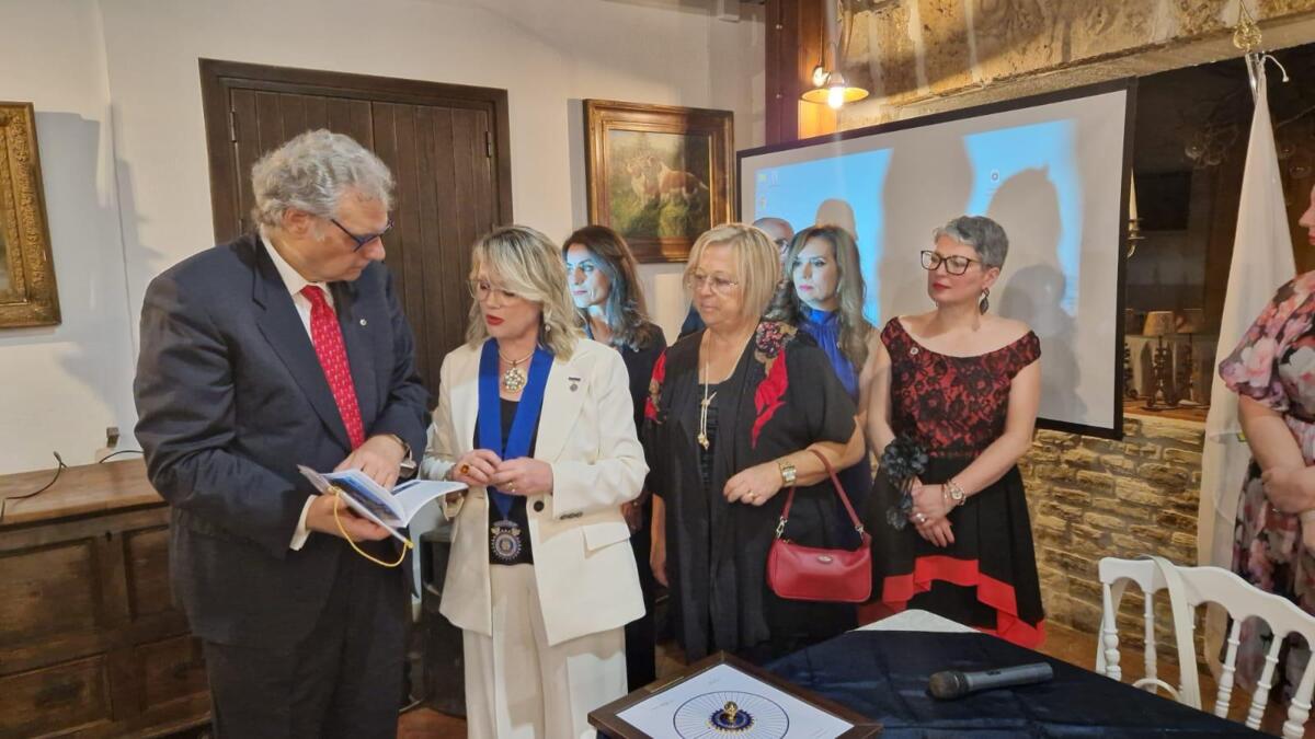 Anna Maria Li Causi riconfermata presidente Inner Wheel
