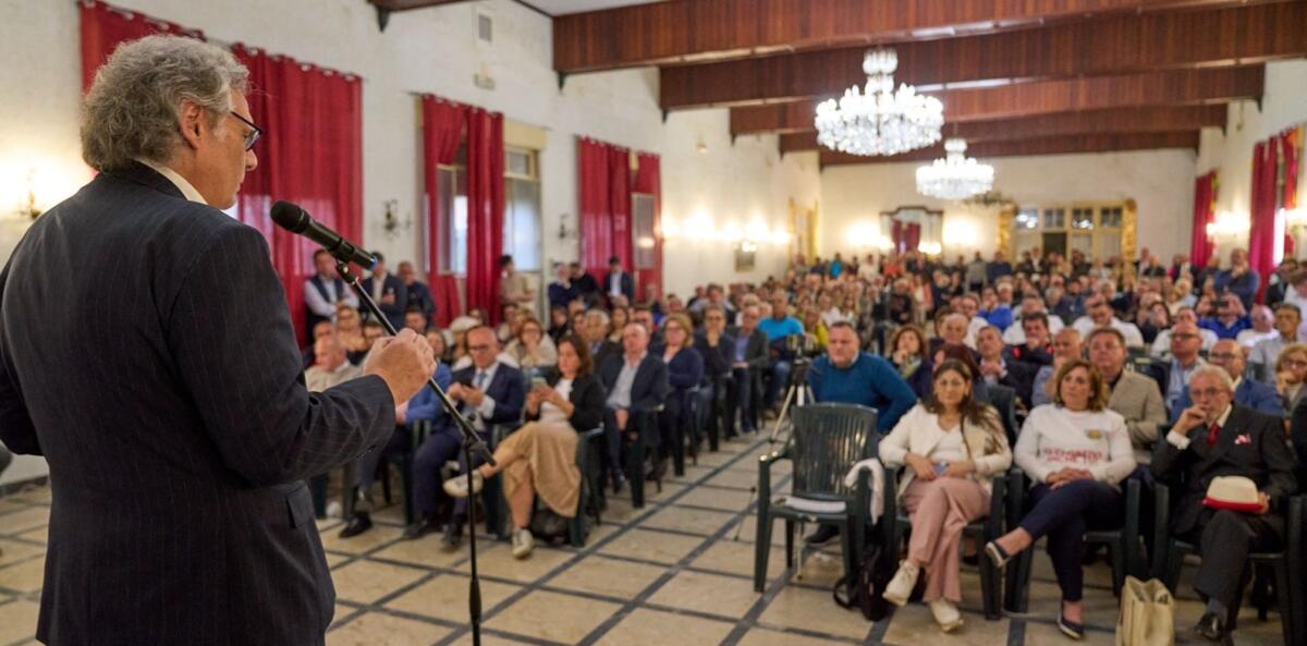 Giovanni Lentini ha presentato l'Unione per Castelvetrano