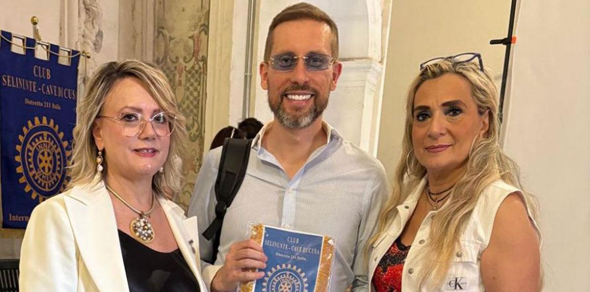 Più casi tumore alla mammella, Castrogiovanni: «Prevenzione necessaria»