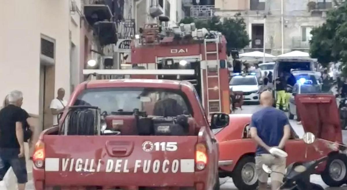 Sciacca, investe con l'auto una famiglia di turisti: grave una donna