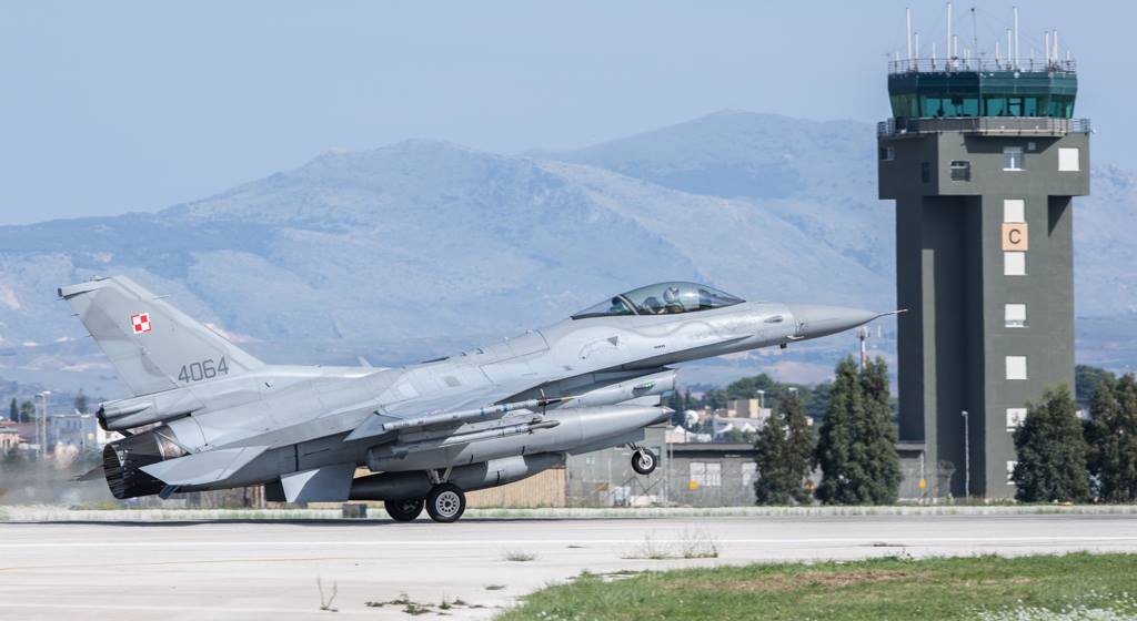 Esercitazione NATO a Trapani, oggi la cerimonia d'apertura coinvolti 36 ...